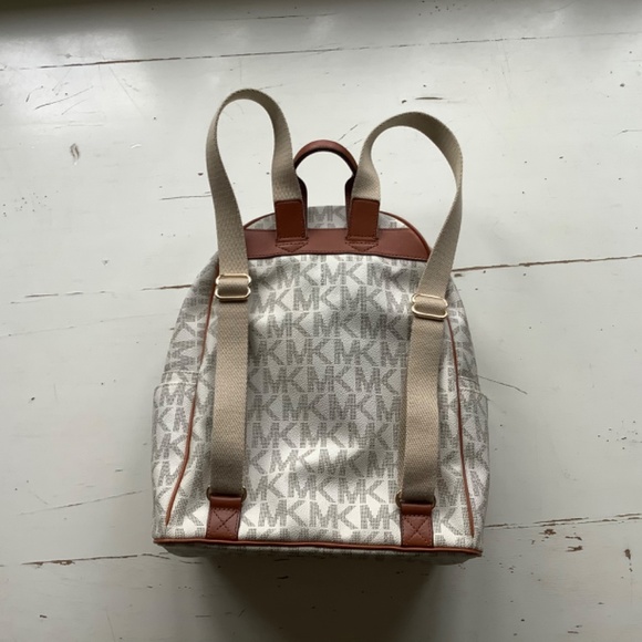 Michael Kors | Bags | Nwot Michael Kors Signature Logo Mk Studded Ivory ...